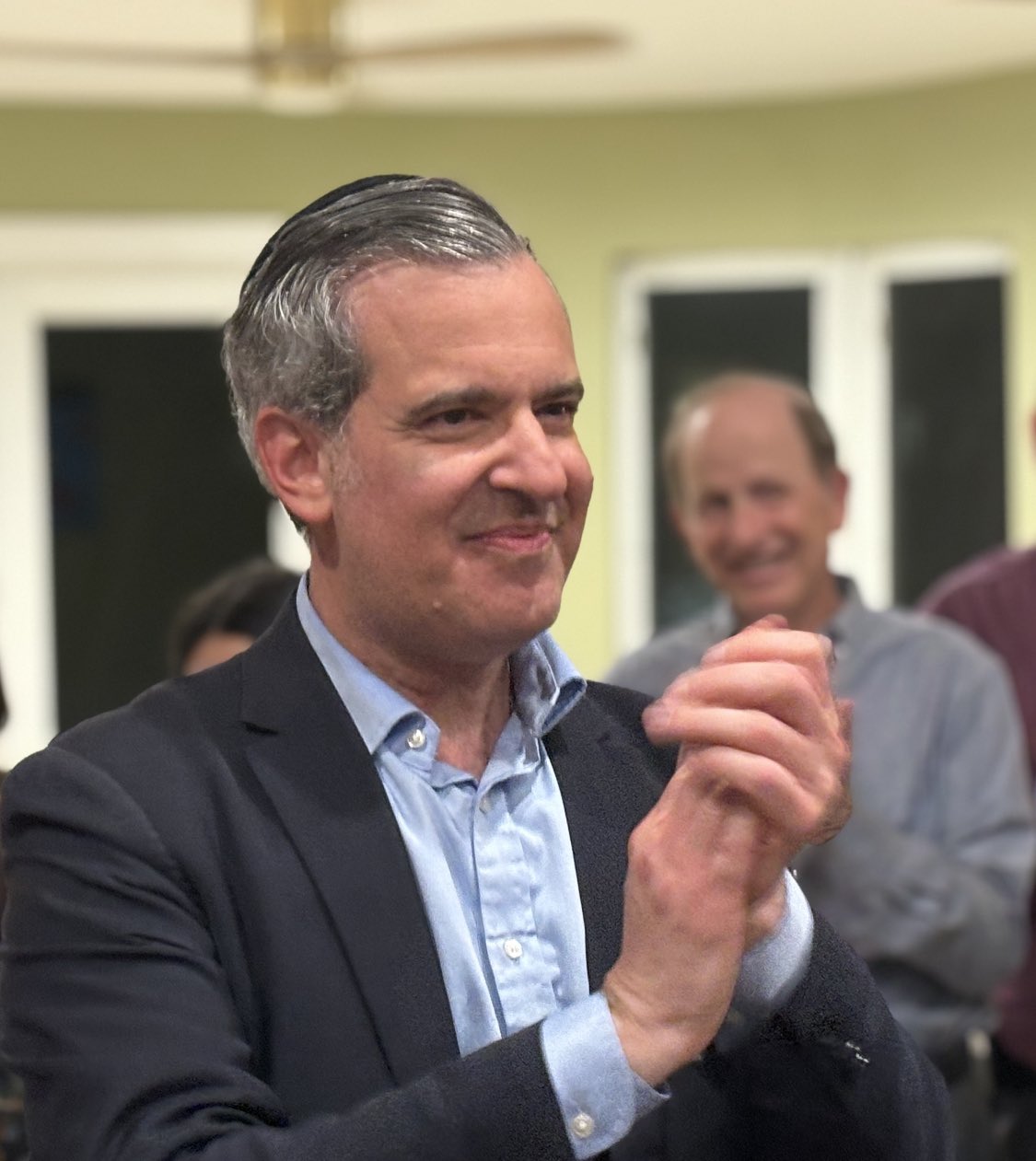 Frum Yid Wins Election As Mayor of Miami Beach - FrumNews.com – News ...